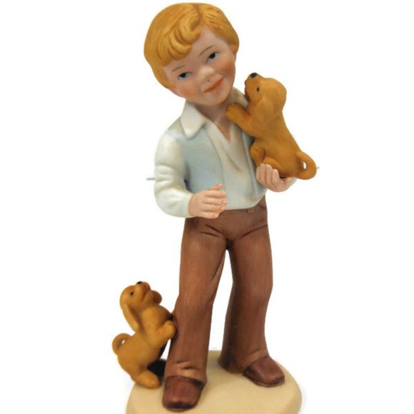 Avon | Accents | Vtg 981 Avon Best Friends Handcrafted Figurine | Poshmark